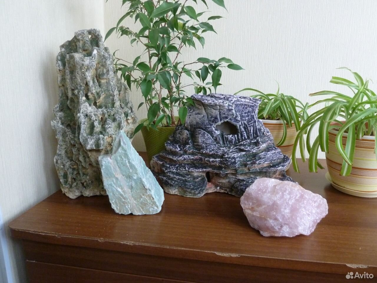 Грот, камни для аква