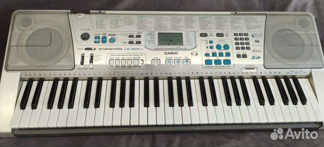 Синтезатор casio lk 300tv купить в Санкт-Петербурге | Хобби и отдых | Авито