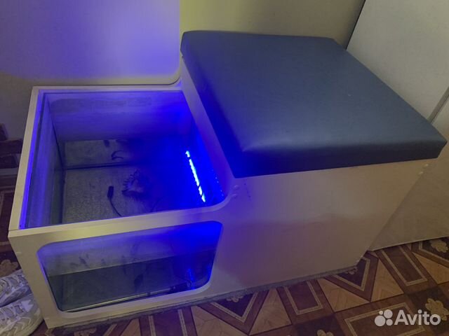 Аквариум с тумбой